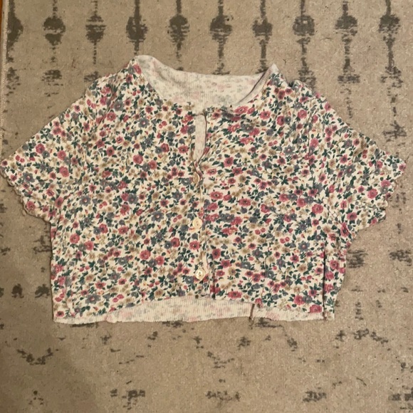 Tops | Vintage New Era Raw Cut Crop Top | Poshmark